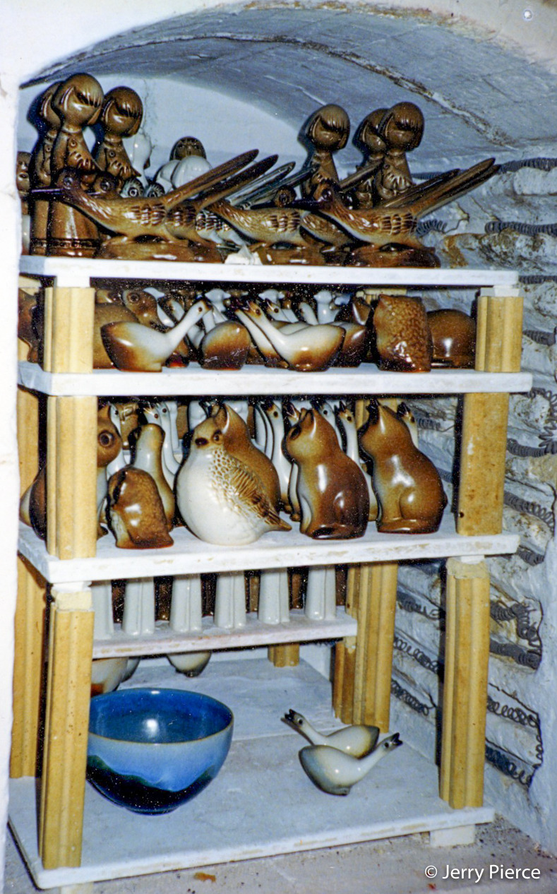 Howard Pierce Ceramics – Slightly Ahead of His Time